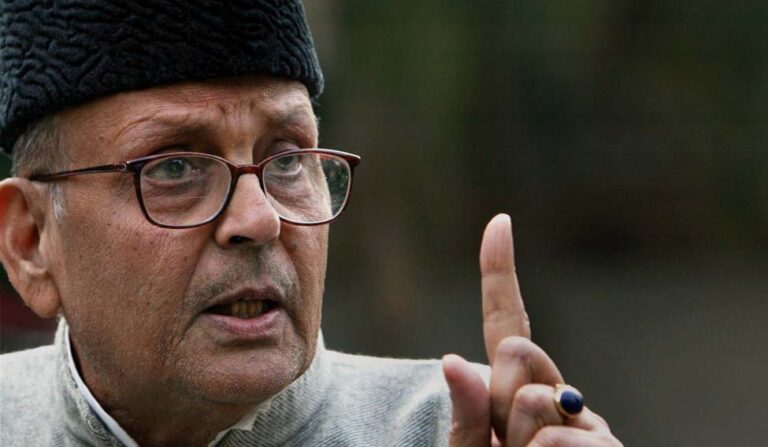 V. P. Singh - Legends of the Globe